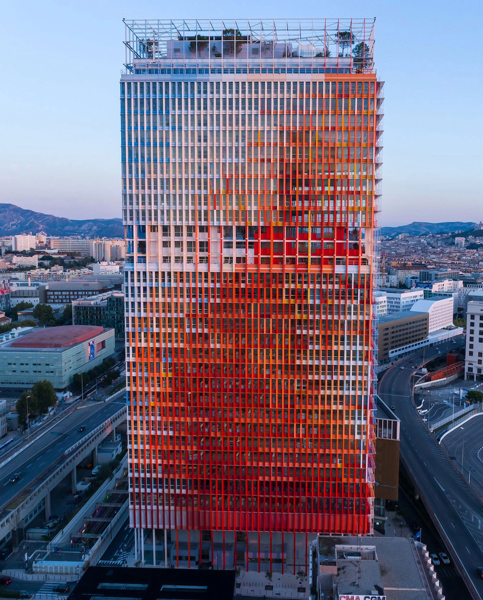 Office Tower in Marseilles - Jean Nouvel | Arquitectura Viva Office Tower in Marseilles - Jean Nouvel | Arquitectura Viva